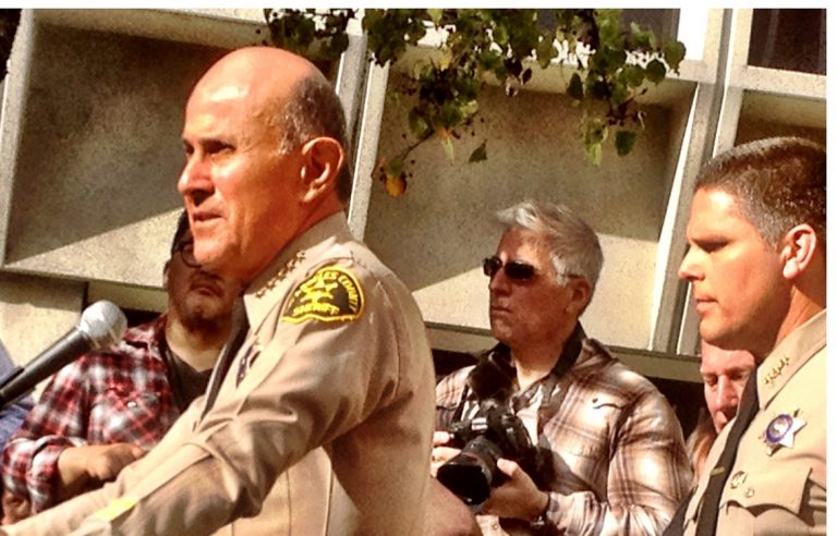 Prosecutors Request Mental Competency Evaluation for Former Sheriff Lee ...