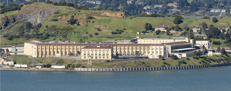 At San Quentin A Graduation Ceremony Celebrates Aspiring Journalists